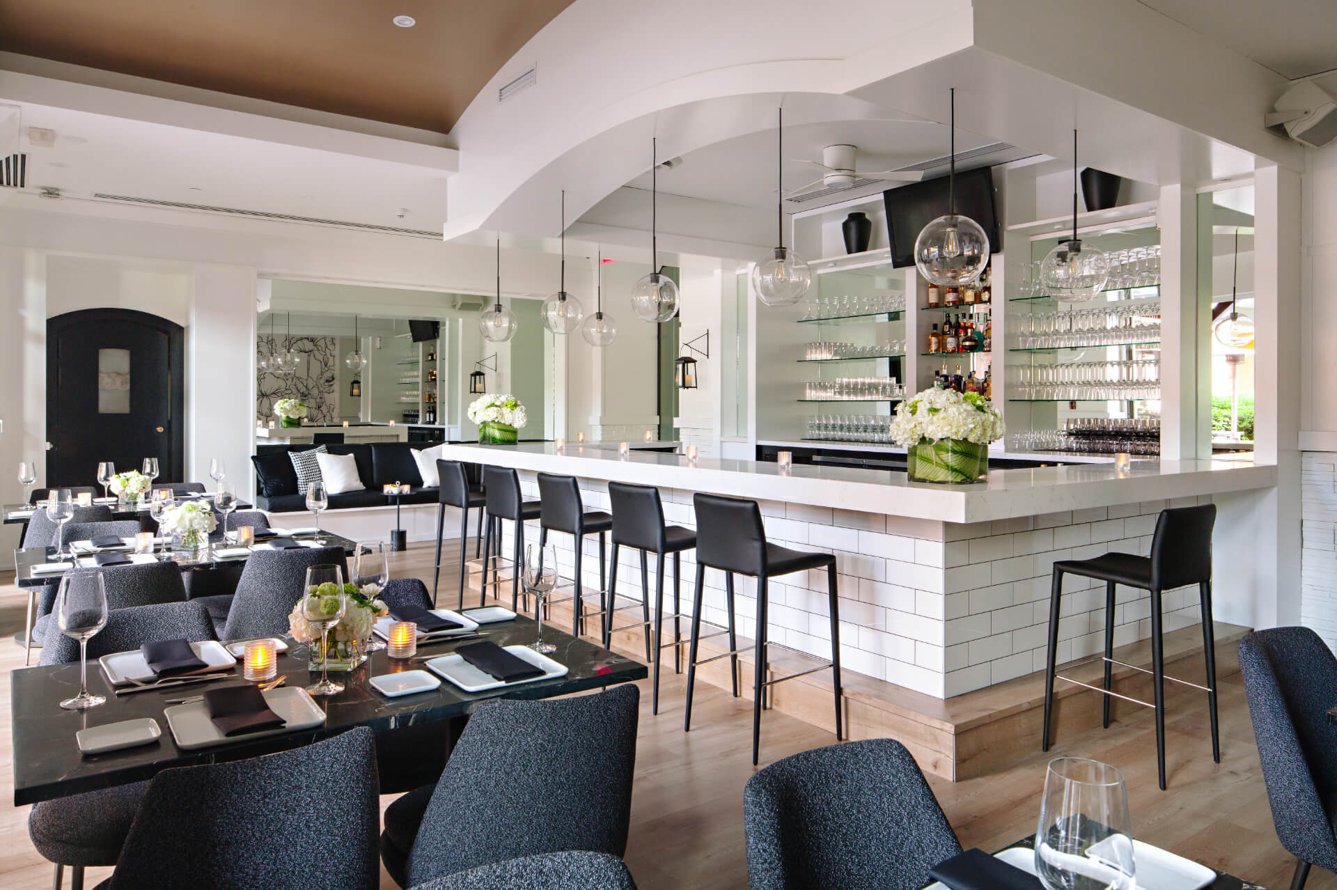 Explore Dining In Osoyoos | Watermark beach Resort