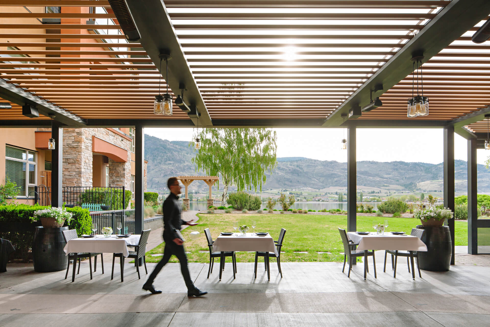 Sunshine Dining: Top Patio Restaurants in Osoyoos